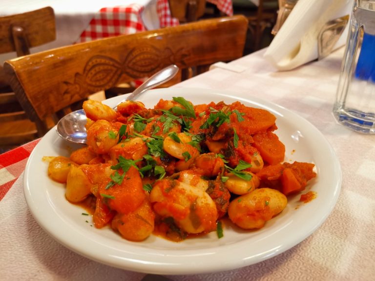 Griechisches Essen: 50 typisch griechische Spezialitäten