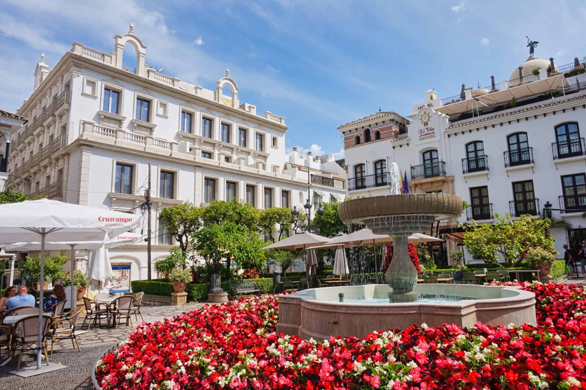 Estepona Spanien: Tipps für Sehenswürdigkeiten & Altstadt