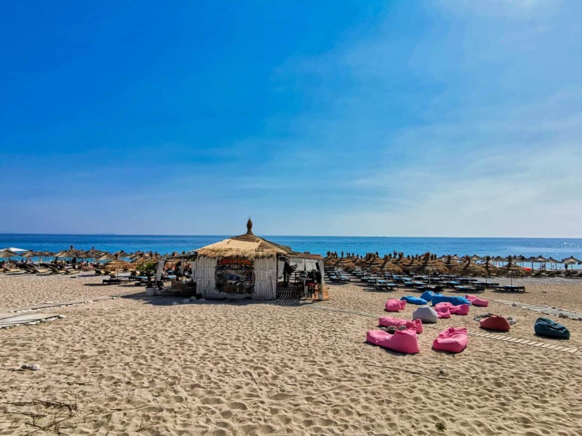 Dhërmi Albanien: Die besten Strände und Sehenswürdigkeiten