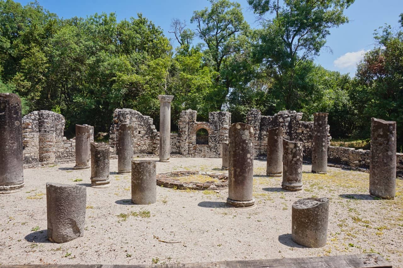 Butrint Albanien: Die Ruinenstadt mitten im Nationalpark