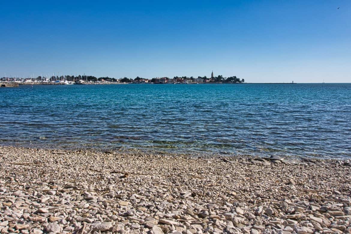 Die schönsten Strände in Novigrad: Unsere Favoriten & Geheimtipps (mit ...