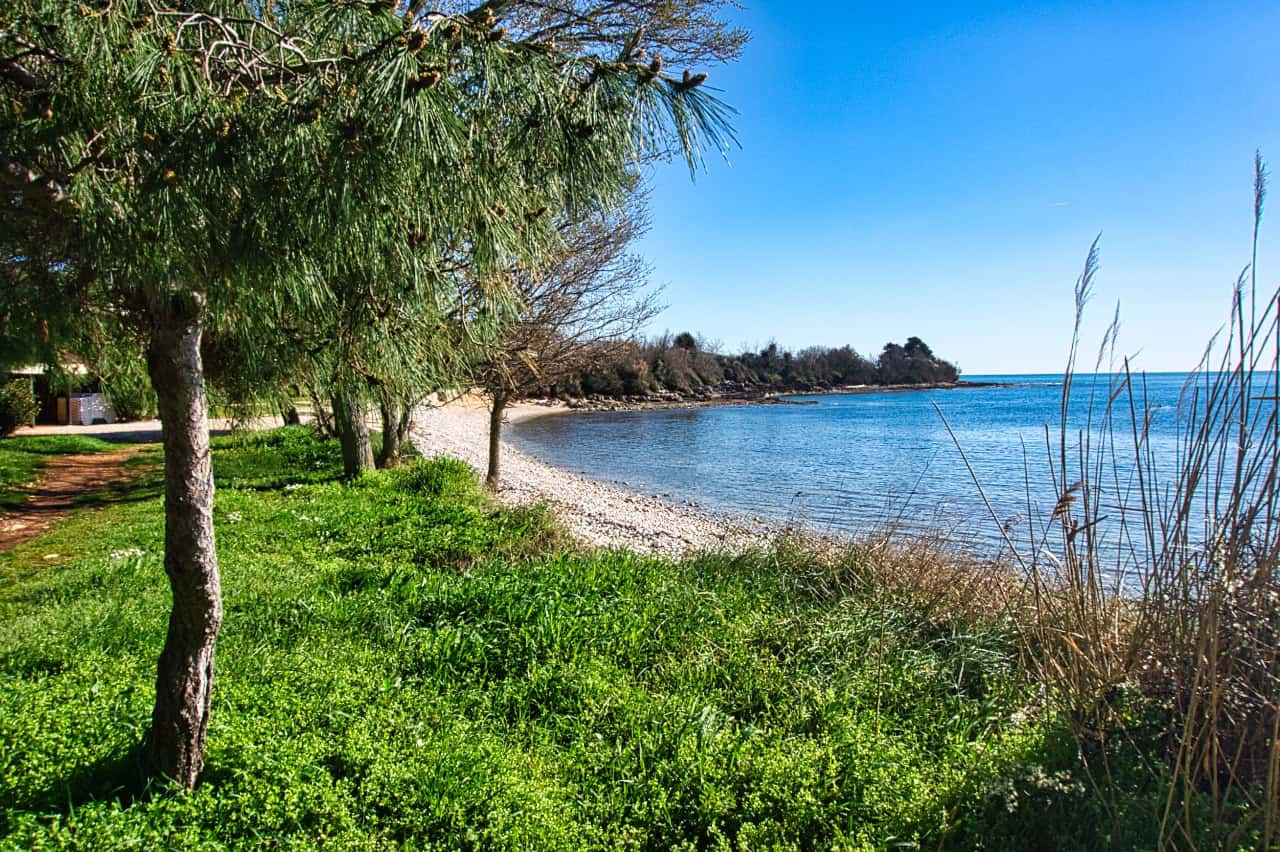 Die schönsten Strände in Novigrad: Unsere Favoriten & Geheimtipps (mit ...